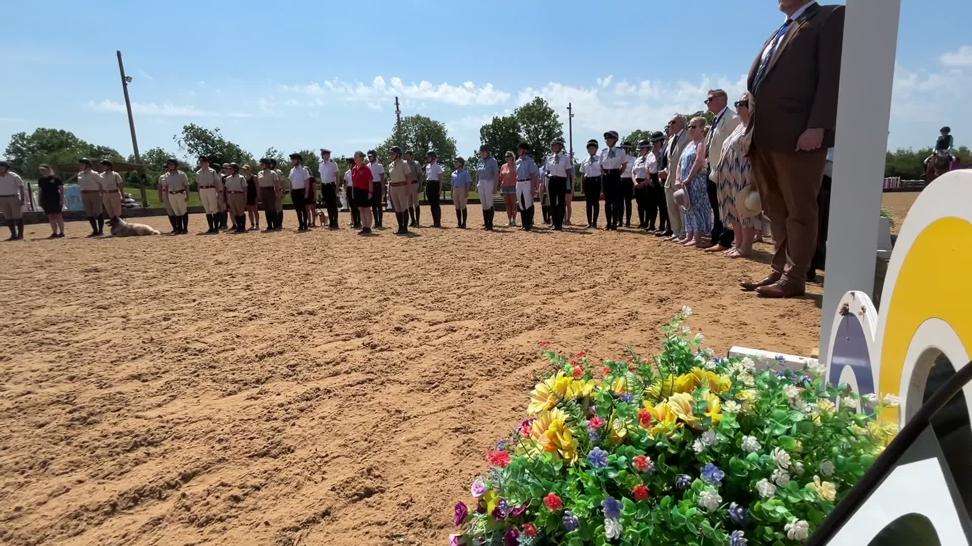 Military equestrian community pays tribute to King's Troop soldier ...