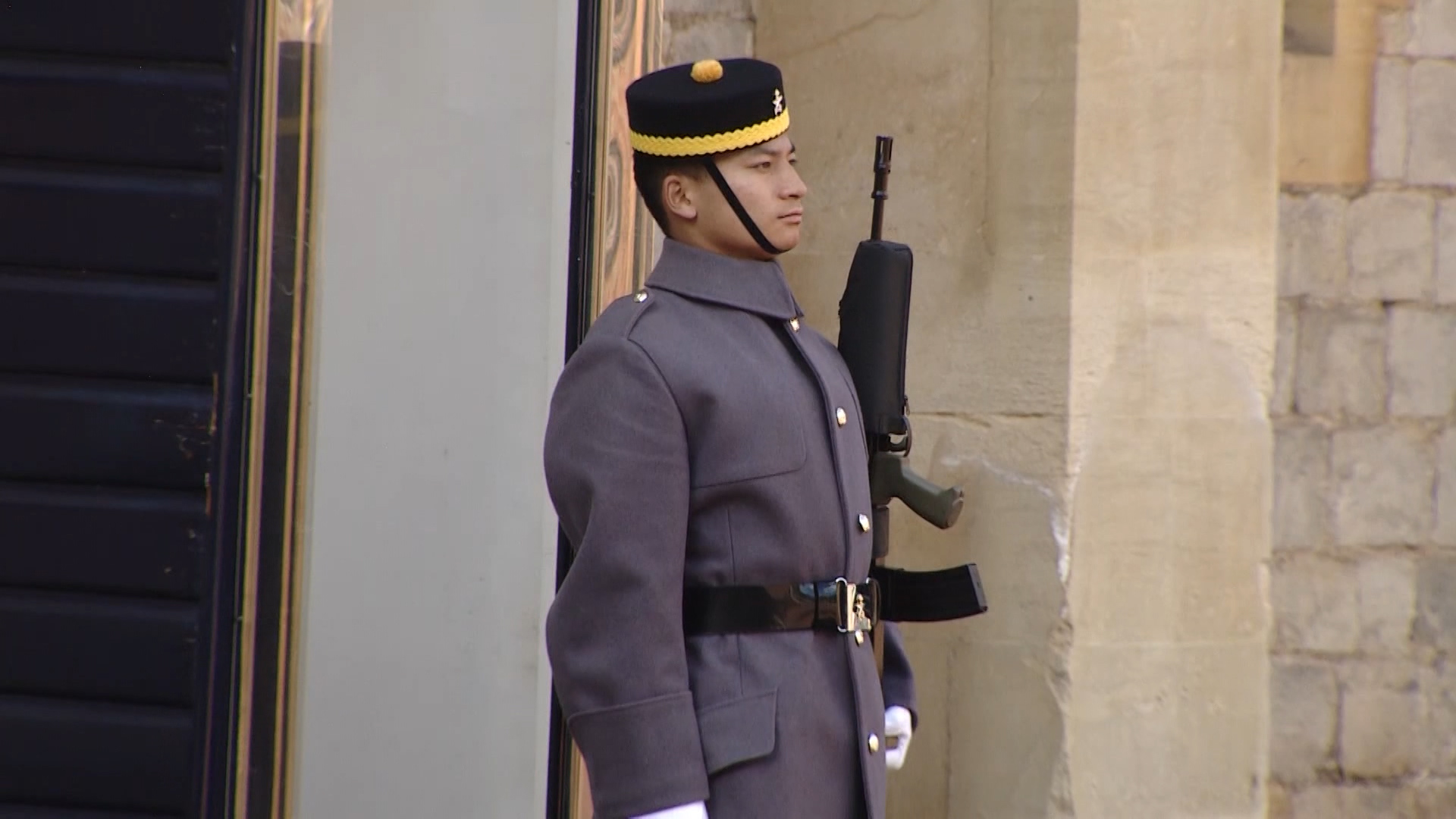 Behind The Scenes: Gurkha Engineers On Queen's Guard Duties