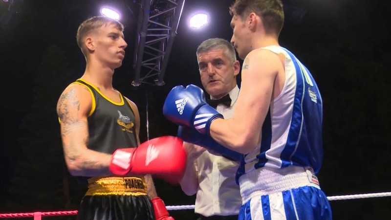 Hundreds Watch RAF Take Top Boxing Honours Over Army In Cyprus