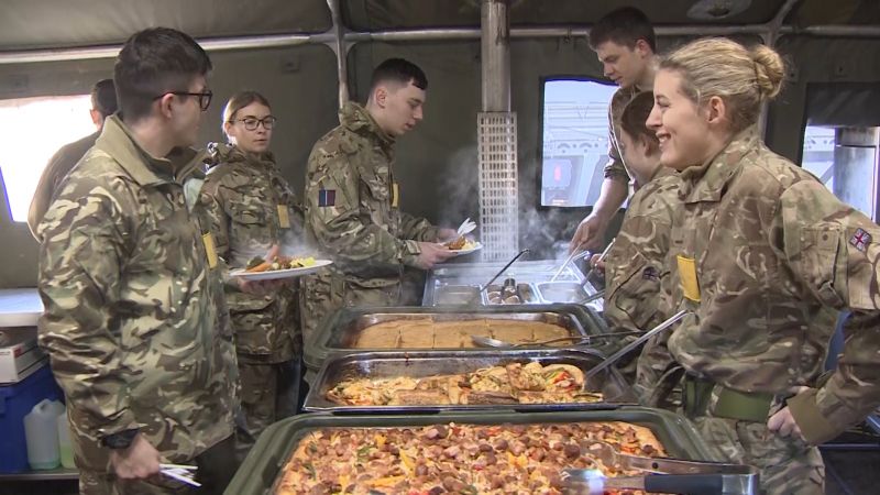 Taste Of Deployment: Trainee Military Chefs Get Ready For Frontline ...