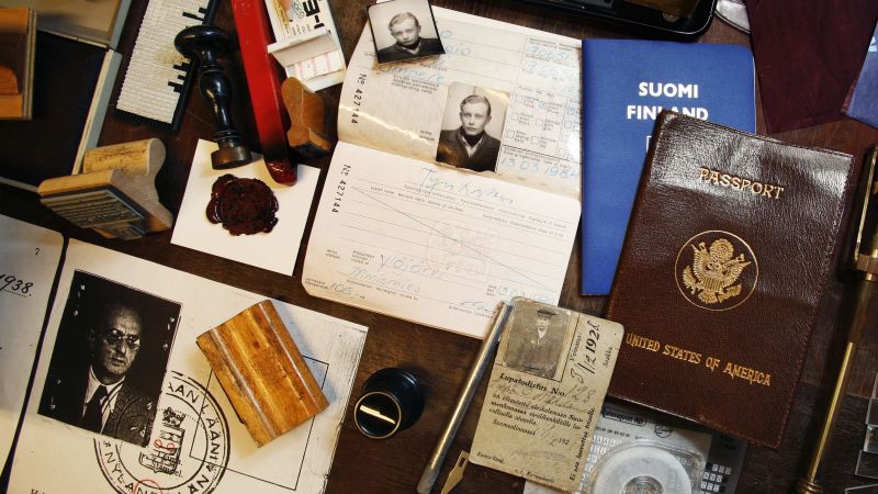 Five of the best spy infiltrations from history