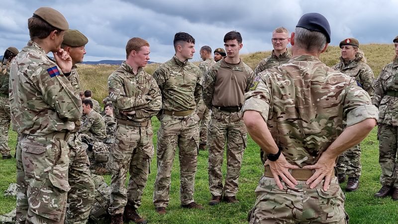 British Army Reserves deploy to Oman for initial training