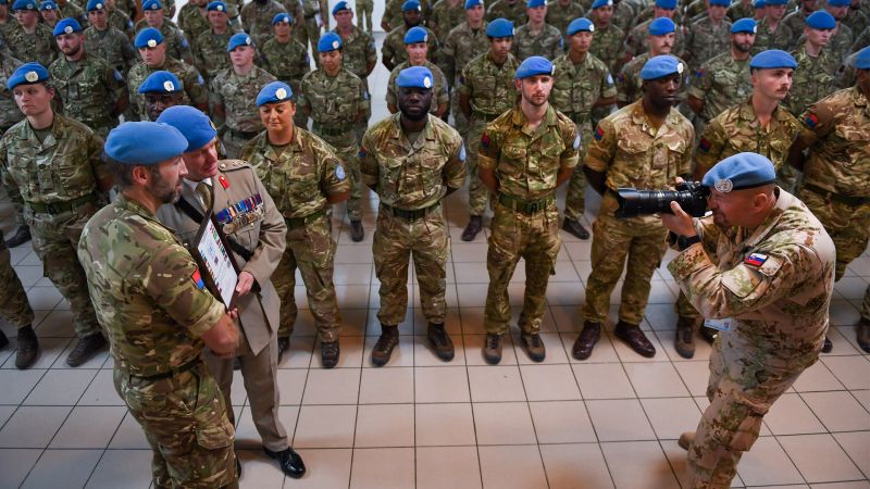 UK troops serving with the UN peacekeeping force in Cyprus awarded medals