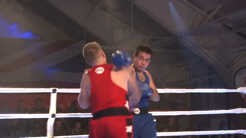 Royal Artillery Hosts Ireland's Most Successful Professional Boxer
