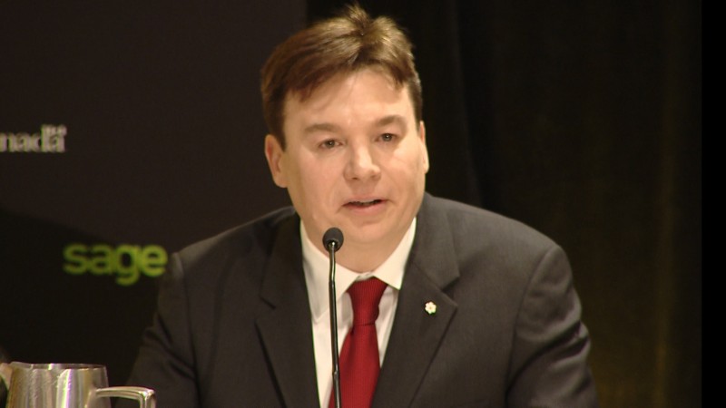 Invictus: Mike Myers Honours British Parents Who Fought In WW2