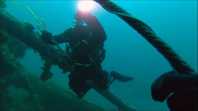 Canadian Navy Divers Recover WWII Ordnance From British Wreck