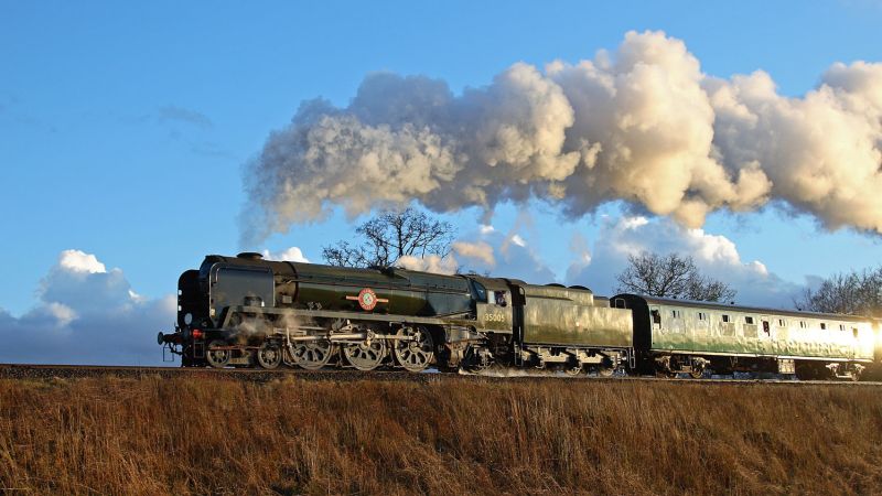 Iconic WW2 steam train built by women takes to the tracks again after ...