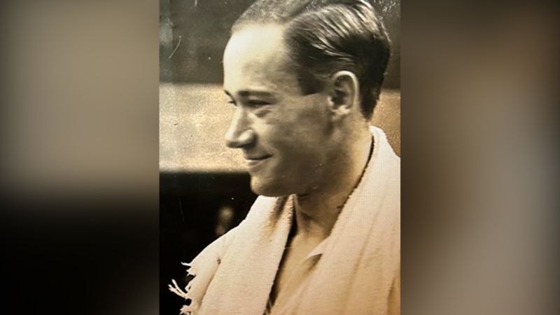 Centenary Royal Navy Squash Championships: A salute to Captain Robin ...