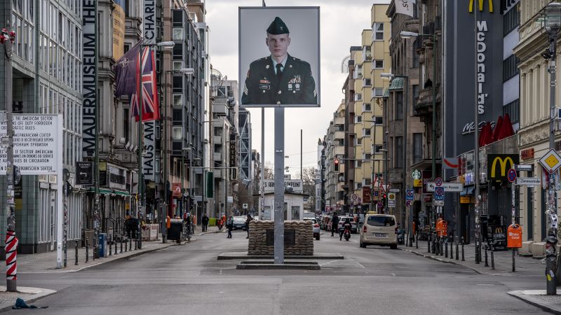 Checkpoint Charlie: 30 Years Since Cold War Crossing Was Dismantled
