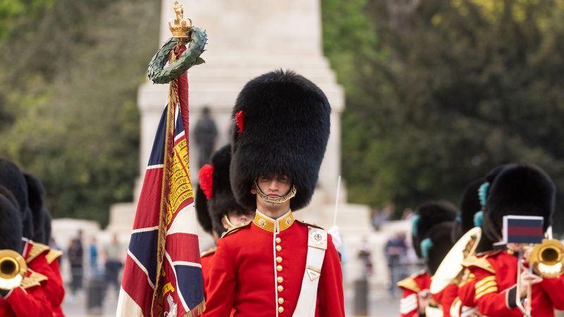 The bearskin: Everything you need to know about the iconic ceremonial ...