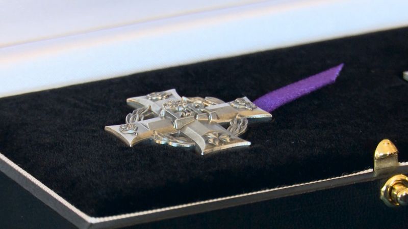 Families of fallen Cyprus emergency soldiers receive Elizabeth Cross