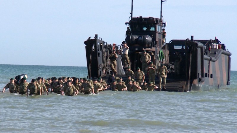 Royal Marines Recreate D-Day Yomp