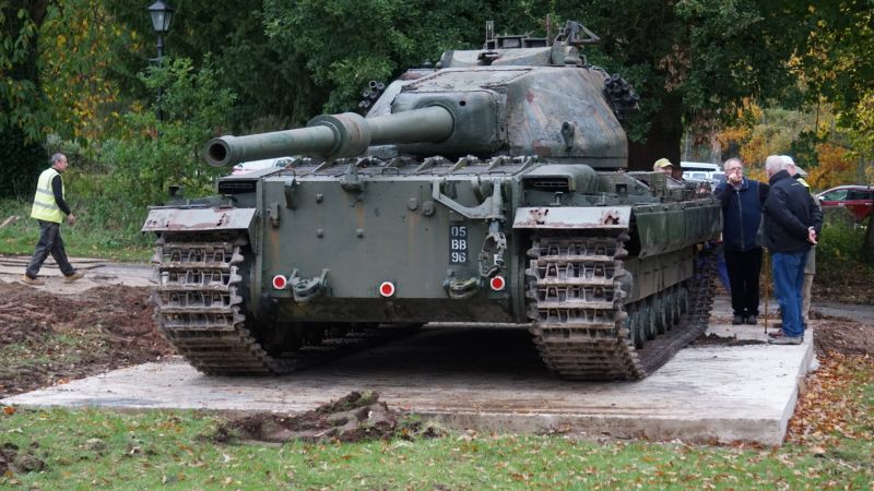 Iconic Conqueror tank returns to site of WWII training ground for ...