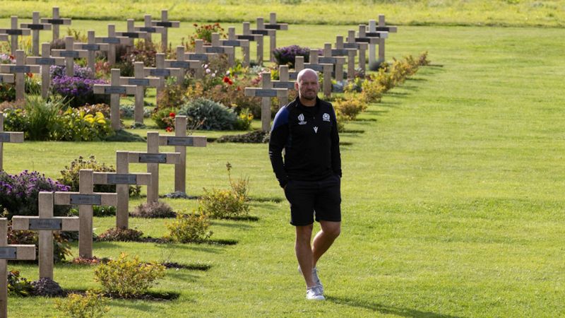 Scotland team pay respect to fallen internationals at French war memorial
