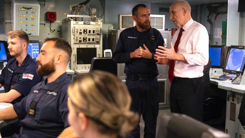 Defence Secretary uses Portsmouth visit to thank HMS Diamond crew for ...