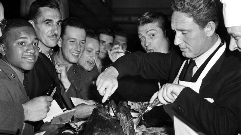 The Stage Door Canteen and its fight for racial equality during WW2