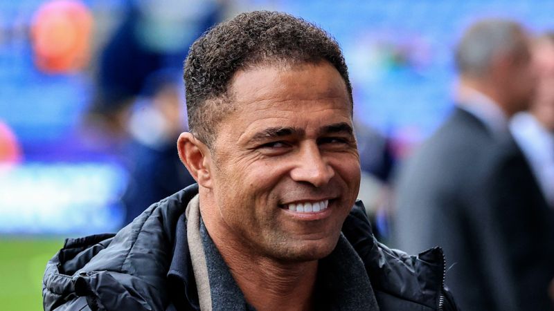 England rugby legend Jason Robinson wishes UK Armed Forces luck ahead ...
