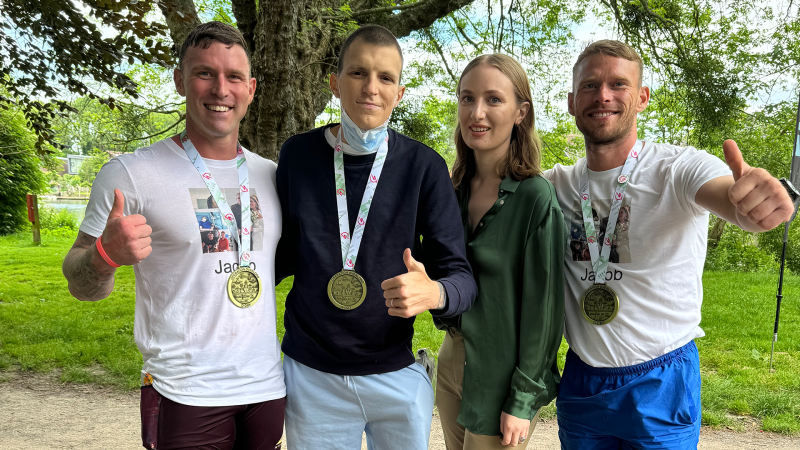 Former paratrooper completes Guinness World Record attempt to help save ...