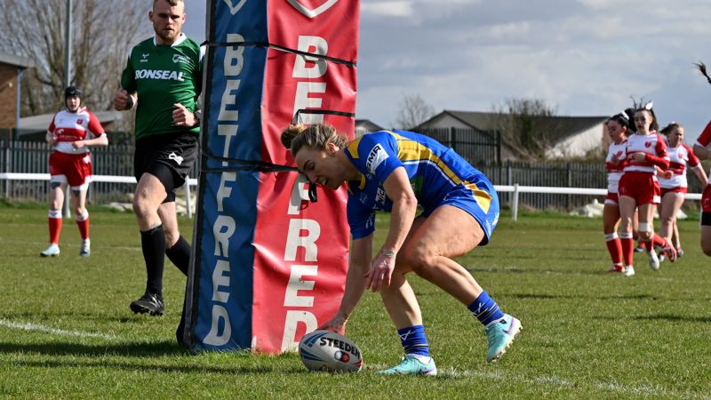 Army star Bethan Dainton scores try for Leeds Rhinos in Women's ...