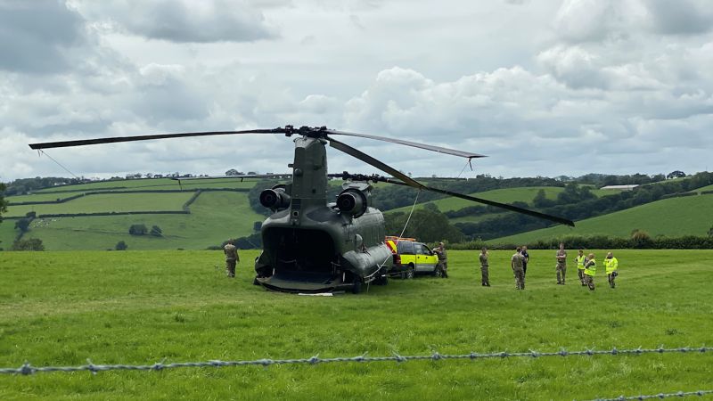 How Could The Chinook Stranded In Wales Be Moved?