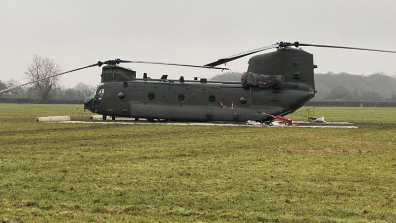 Chinook Stuck In Oxfordshire Field After Landing Due To 'Mechanical Issue'