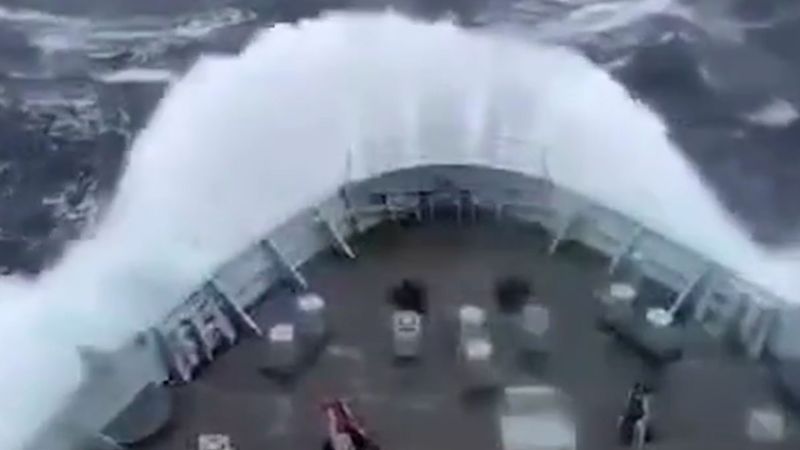 RFA Mounts Bay battles violent storm as ship crashes through massive waves