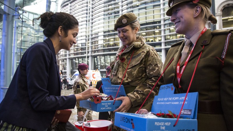 Poppy Sellers Hit London In Attempt To Raise Record Funds