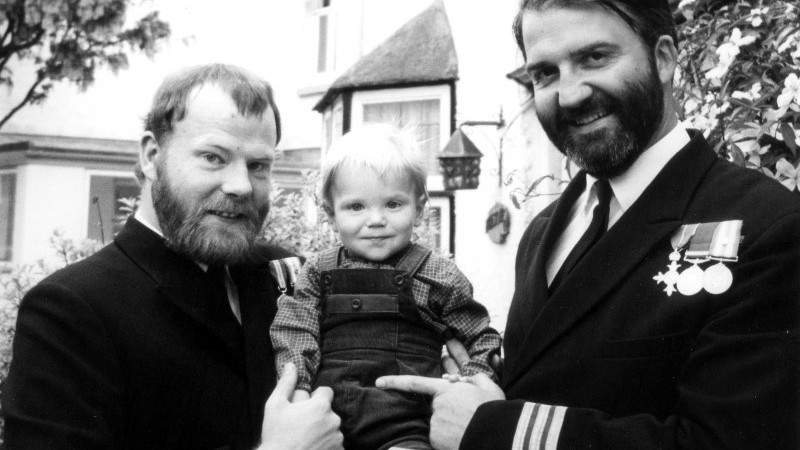 Captain Rick Jolly Funeral: Respects Paid To The Falklands War Medic ...