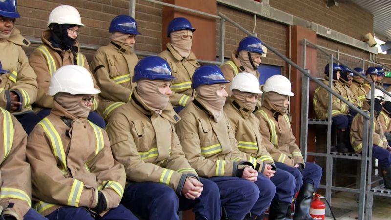 How Royal Navy basic training takes recruits from zero to hero in just ...