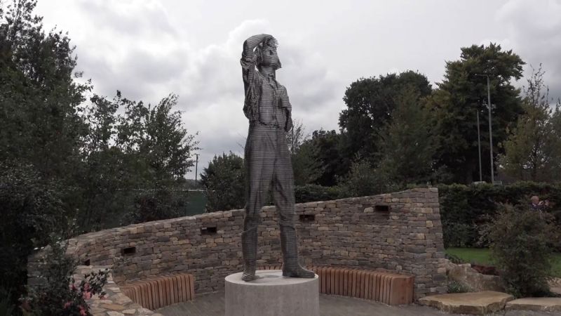 'The Few' honoured with a 12ft sky-gazing statue at Biggin Hill Airport