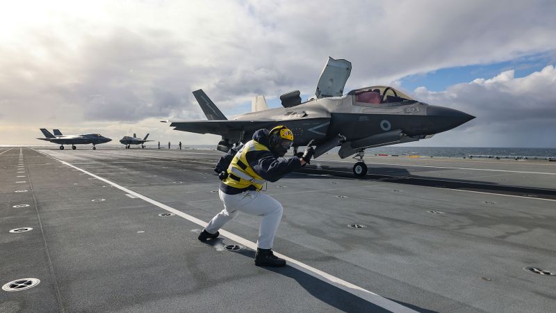 F-35 Lightnings set to join HMS Prince of Wales on landmark mission to ...