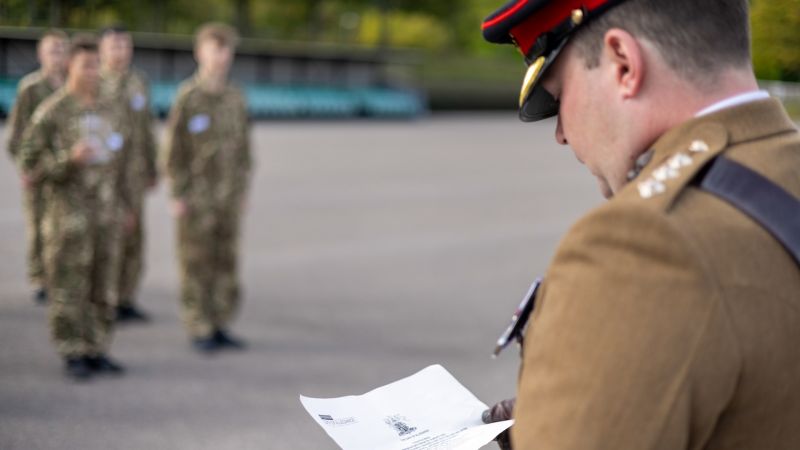 Single £500 incentive paid out under Army and Navy refer a friend scheme