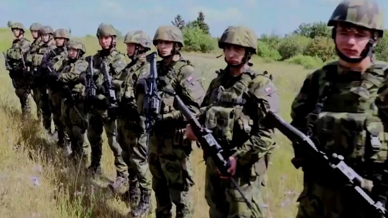 Czech students join up for month-long lesson in life as army boosts numbers
