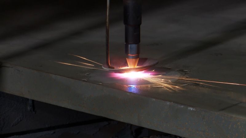 First steel cut on Royal Navy's third Dreadnought nuclear submarine