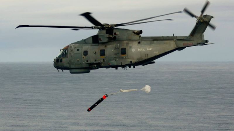 Watch: Merlin helicopter successfully deploys Sting Ray torpedo
